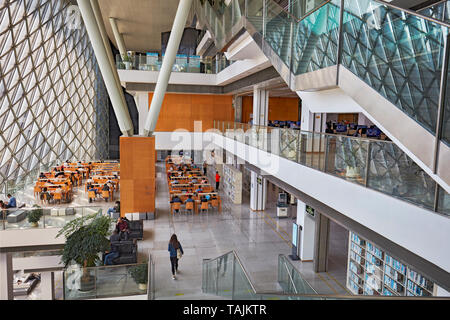 Shenzhen Library interior Stock Photo - Alamy