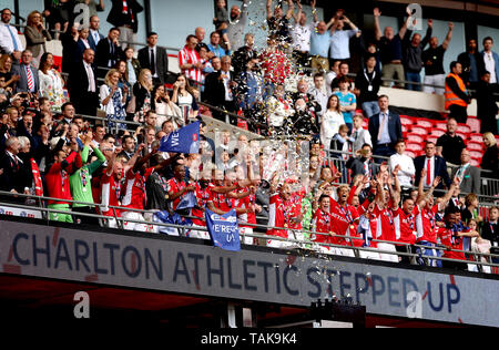 Charlton Athletic lift the trophy after winning the Sky Bet League One ...