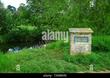 Monument marking the ford near Stamford where the Roman road Ermine ...