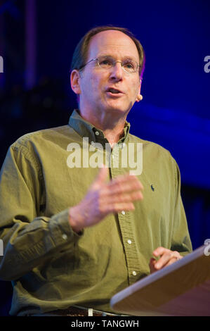 Steve Strogatz American mathematician speaking on stage at Hay Festival ...