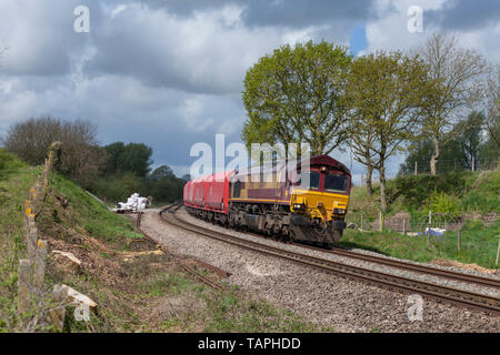 EWS Railway Freight Train on Great Western Main Line Stock Photo - Alamy