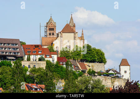 Panoramic view of St. Stephan Münster (cathedral) in Breisach am Rhein ...