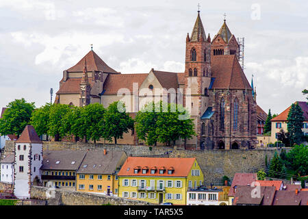 Panoramic view of St. Stephan Münster (cathedral) in Breisach am Rhein ...