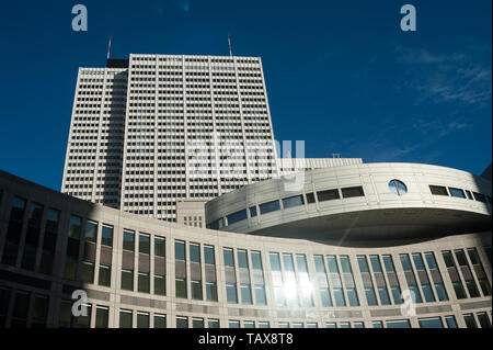 Tokyo Metropolitan Assembly Building in Shinjuku Ward, Tokyo, Japan ...