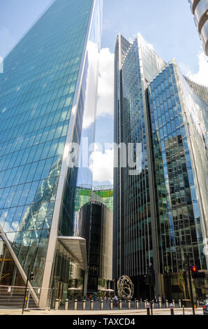 The Scalpel skyscraper tall office building low angle vertical view in ...