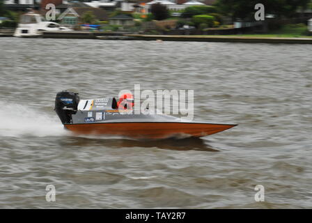 Powerboat Racing - Oulton Broad - GT30 - Thomas Mantripp Stock Photo ...