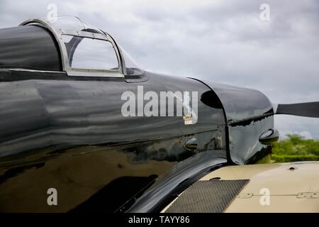 200 HP De Havilland Gipsy Queen 3 Engine mounted on a de Havilland DH ...