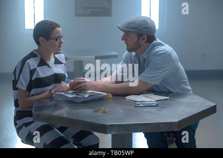 THE ACT, from left: Joey King (as Gypsy Rose Blanchard), Calum Worthy ...