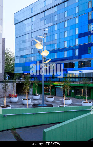 Archway Library in Islington, London, UK Stock Photo - Alamy