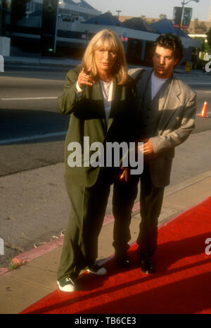 Director and actor Penny Marshall attends the Friars Foundation Gala ...