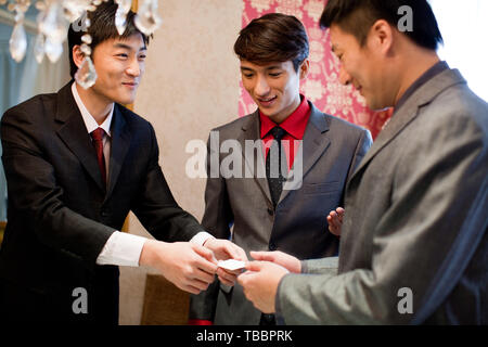 Business people meet for the first time Stock Photo - Alamy