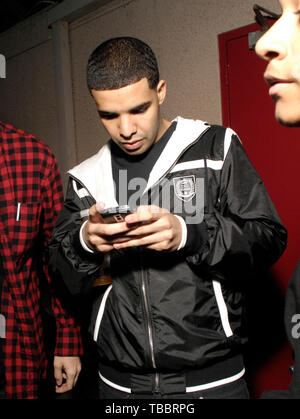 Rapper Drake of Young Money portrait at the Lil Wayne "I Am Music" tour ...