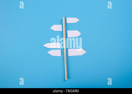 guidepost with arrows and copy space. cartoon Stock Photo - Alamy
