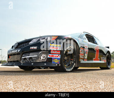 Memphis, TN, USA. 01st June, 2019. Chase Cabre, driver of the Honda ...