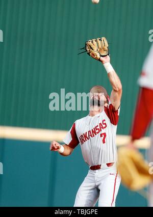 June 1, 2019: Jack Kenley #7 Arkansas second baseman makes his way down ...