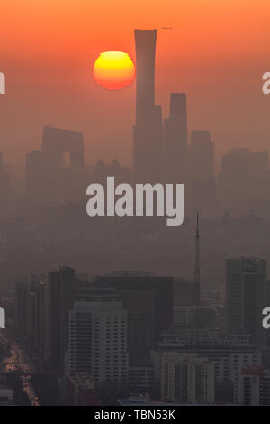 Smog Weather China Respect Sunrise and Hanging Sun Stock Photo - Alamy
