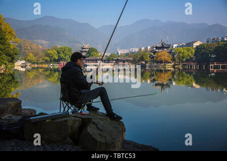 East Lake in Linhai City, Zhejiang, backed by the famous Jiangnan Great ...