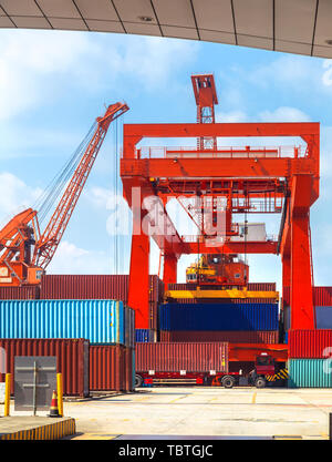 Container at Huangpu Terminal, Guangdong Province Stock Photo - Alamy