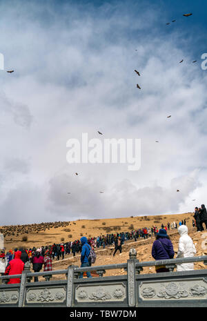 Seda sky burial platform Stock Photo - Alamy