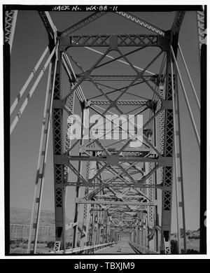Lyons Ferry Bridge Snake River Washington State. The Lyons Ferry Bridge ...