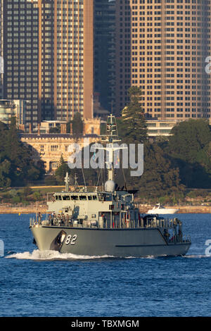 HMAS Huon (M 82) Huon Class Minehunter Coastal vessel of the Royal ...