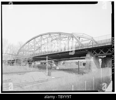 The Macombs Dam Bridge, spanning the Harlem River in New York City, was ...