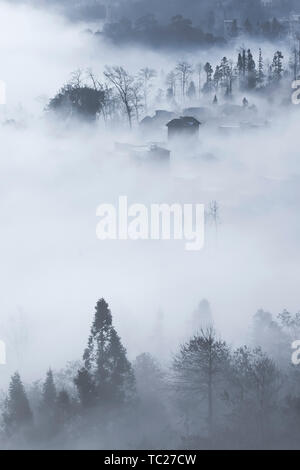 Chinese landscape screen Stock Photo - Alamy