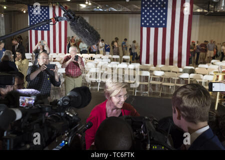 Elkhart, IN, USA. 5th June, 2019. Senator Elizabeth Warren (D-Mass ...
