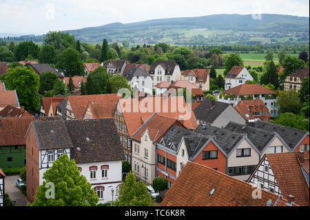 Rinteln, Germany. 28th May, 2019. The Hindenburg bridge crosses the ...