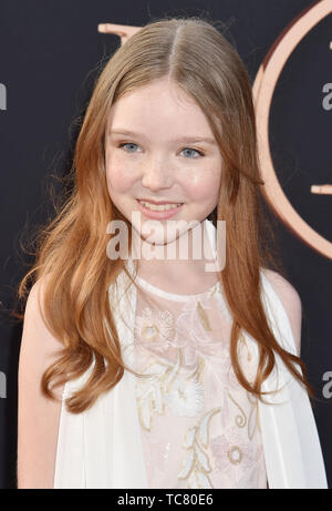 HOLLYWOOD, CA - JUNE 04: Summer Fontana arrives at the Premiere Of 20th ...