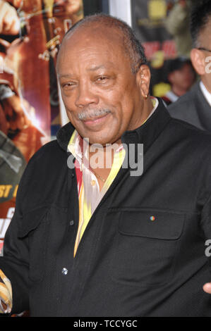 Quincy Jones "Rush Hour 3" Los Angeles premiere at Mann's Chinese ...