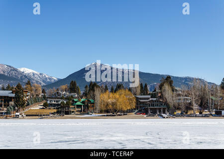 INVERMERE, CANADA - MARCH 21, 2019: main street in small town in ...