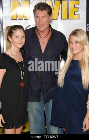 Hayley Hasselhoff, David Hasselhoff and Taylor Hasselhoff 'The Simpsons ...