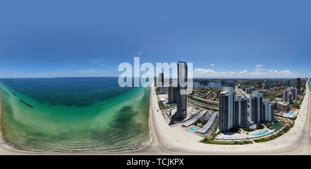 360° view of Sunny Isles, Florida - Alamy