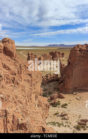 interesting looking stones in the salar de uyuni, bolivia Stock Photo ...