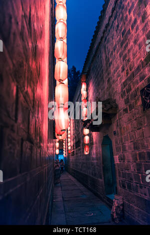 Night view of Jinli red lantern in Chengdu Stock Photo - Alamy
