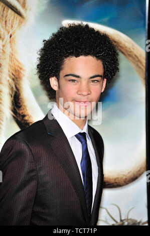 Nathanael Baring Los Angeles Premiere of '10,000 BC' at Grauman's ...