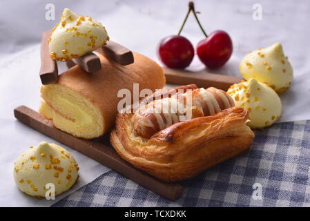Meal cake on a picnic cloth. Afternoon tea Stock Photo - Alamy