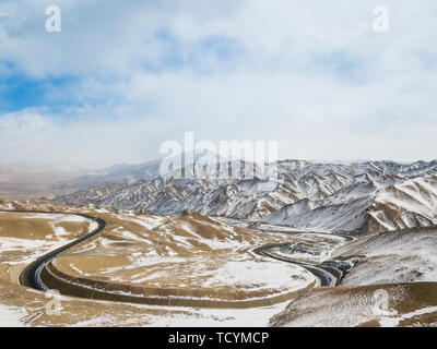 Aerial shot winter Al Jinshan Panshan highway Stock Photo - Alamy