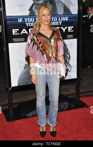 "Eagle Eye" Premiere Maria Bello 9-16-2008 / Grauman's Chinese Theater ...