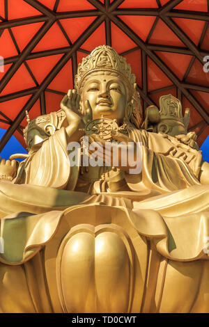 The four sides of Guanyin are: Holy Guanyin, Lotus Hand Guanyin, Zhizi ...