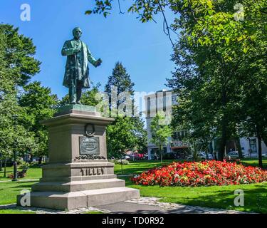 Statue of Samuel Leonard Tilley in King's Square in Saint John, New ...