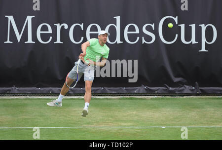 Stuttgart, Germany. 11th June, 2019. Tennis: ATP-Tour - Stuttgart, single, men, 1st round: Brown ...