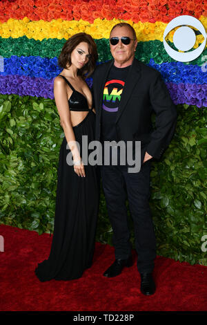 Michael Kors and Emily Ratajkowski at arrivals for the 73rd Annual Tony ...