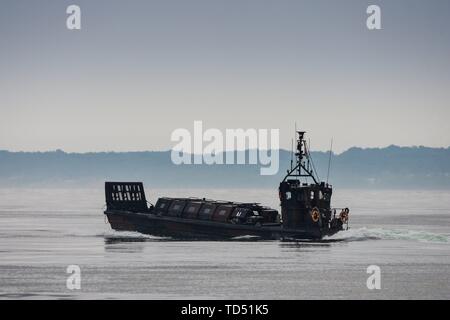 A Royal Marines LCVP Mk5 landing craft Stock Photo - Alamy