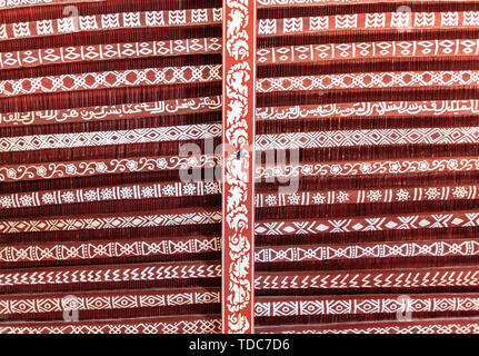 Elements of traditional ceiling design in a house in Oman Stock Photo ...