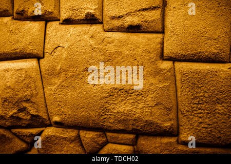Twelve angled stone in Cusco, Peru Stock Photo - Alamy