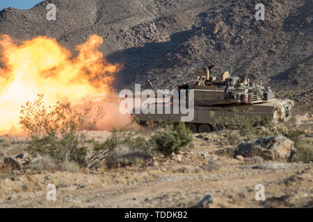 Soldiers from 3rd Battalion, 116 Cavalry Regiment conduct their last ...