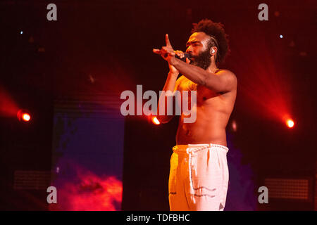 The Bonnaroo Music and Arts Festival - Childish Gambino in concert ...