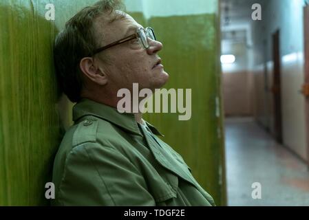 JARED HARRIS in CHERNOBYL (2019). Credit: HOME BOX OFFICE (HBO) / Album ...